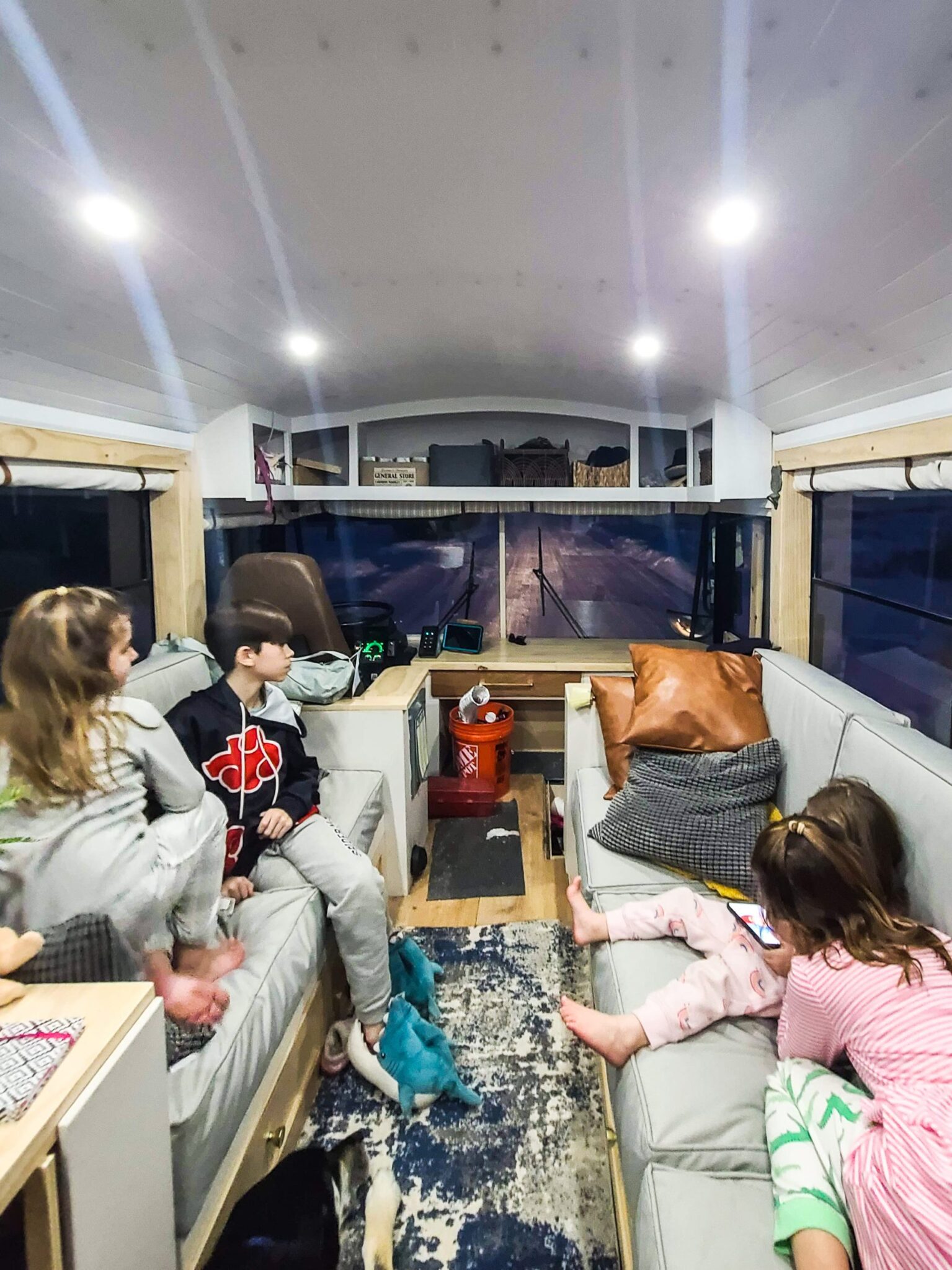 6 simple steps to keep your skoolie organized - Tidy Mo