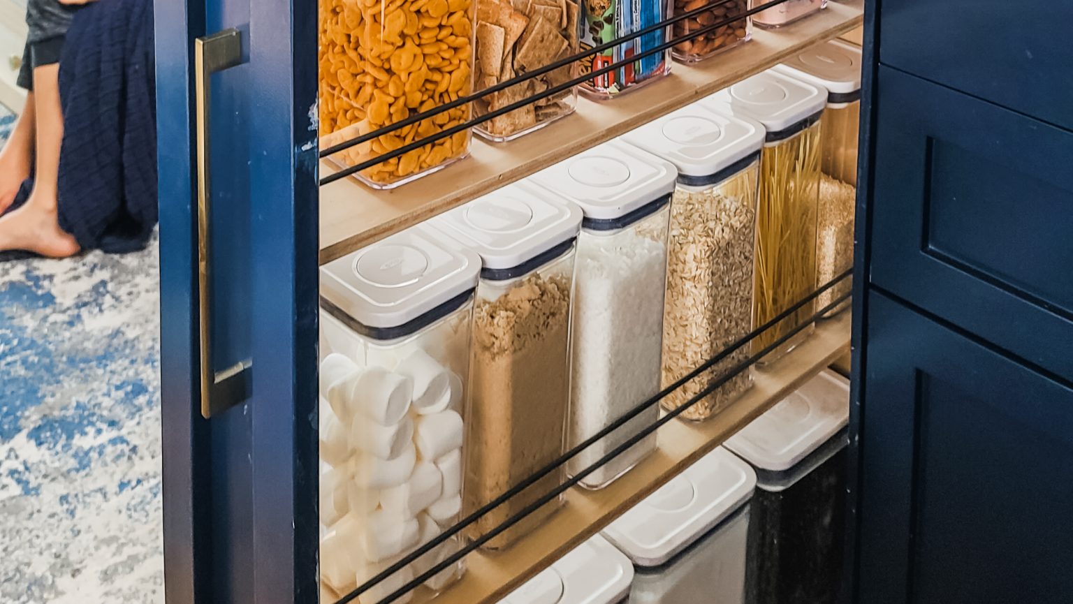 6 simple steps to keep your skoolie organized - Tidy Mo