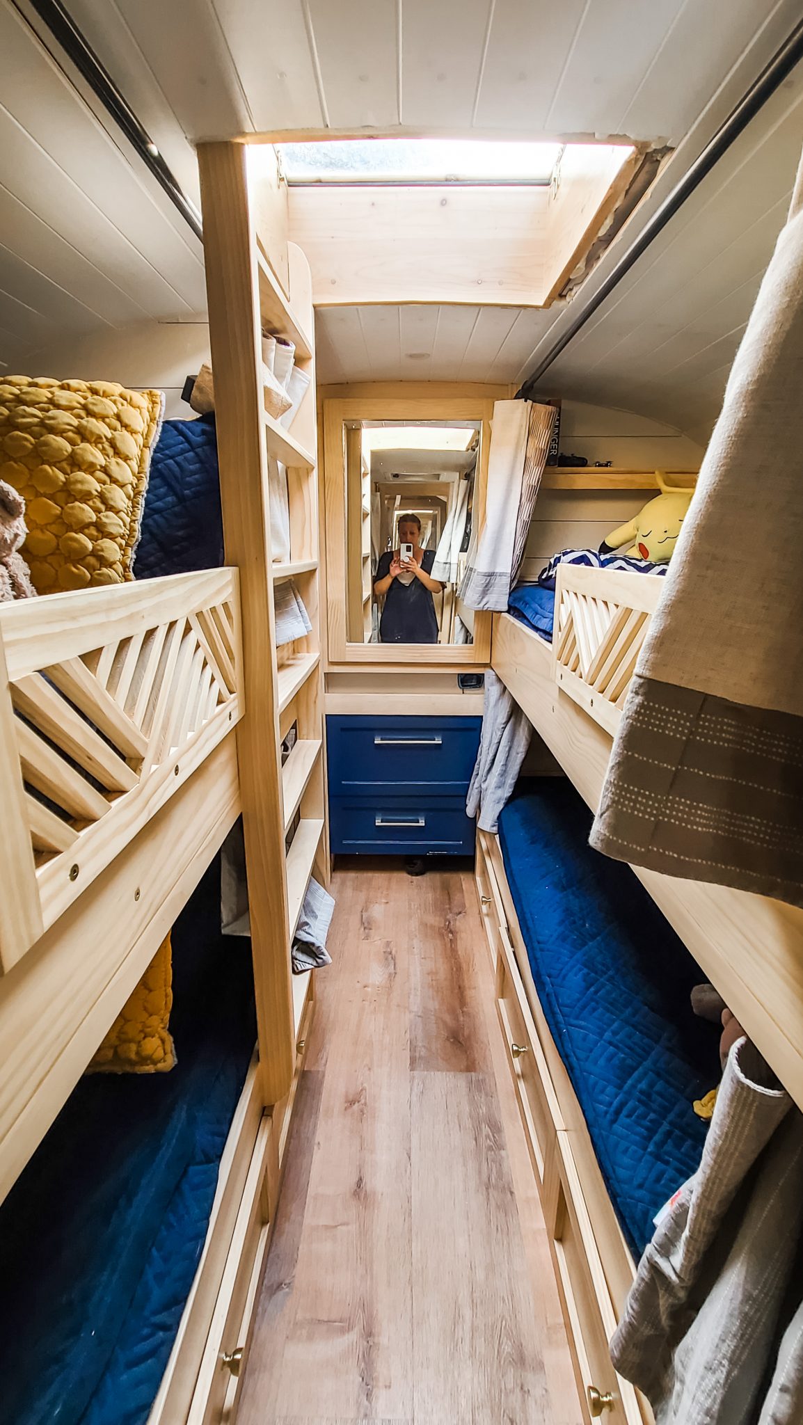 6 simple steps to keep your skoolie organized - Tidy Mo